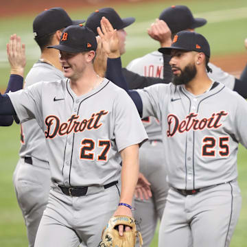 Tigers' A.J. Hinch Shares Harsh Take On Struggles of Veteran Relief Pitcher