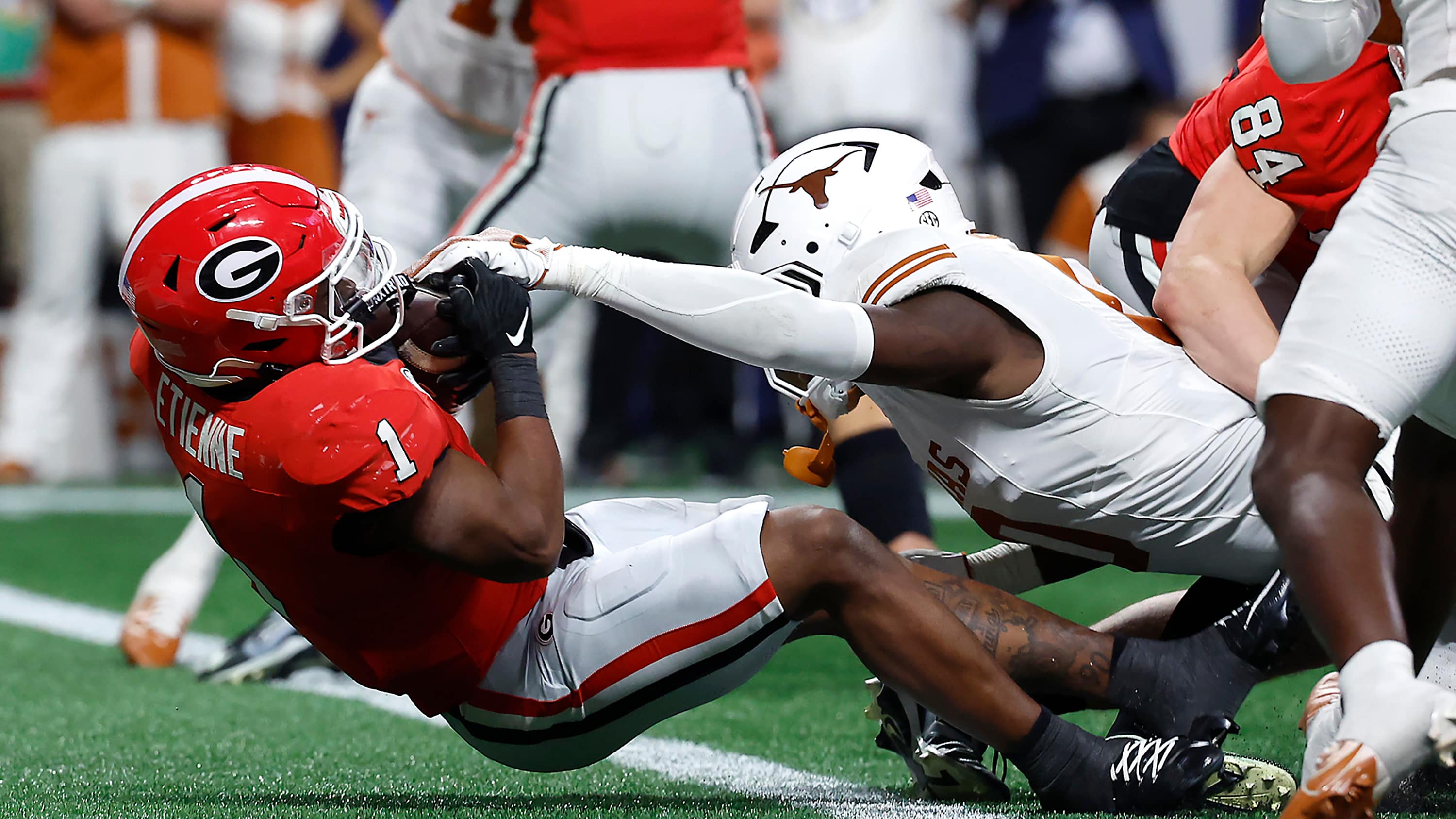 A game for the ages: Georgia Bulldogs lock up a first-round bye with ...