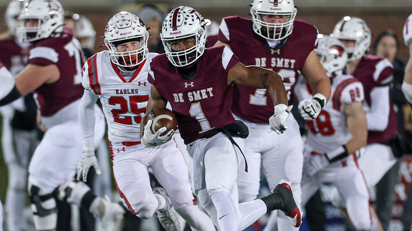 DeSmet Jesuit beats Nixa for third Missouri Show-Me Bowl State ...