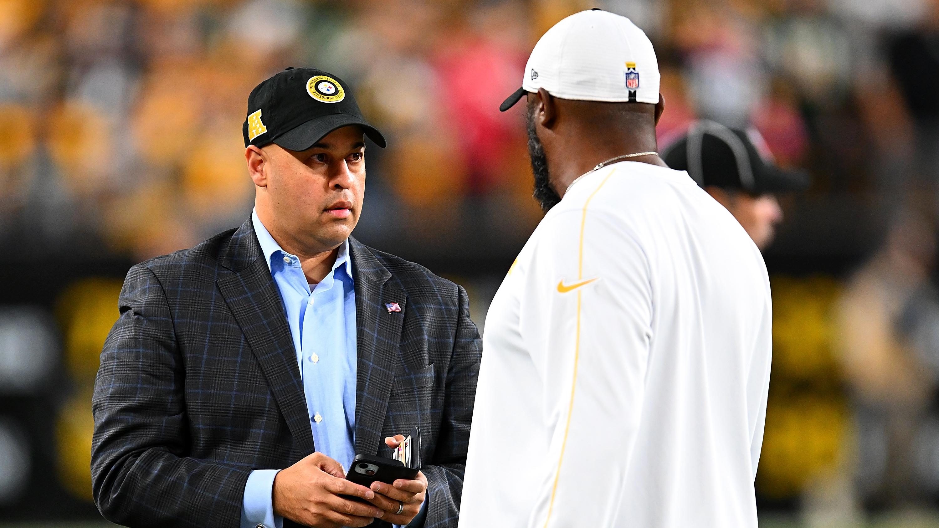 Steelers' General Manager has become the biggest 'Khan Artist' to fans