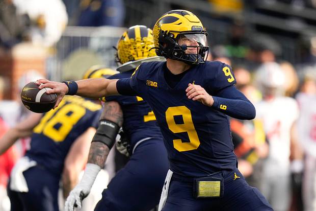 Ranking The Top Five Michigan Football Quarterbacks From The Jim ...