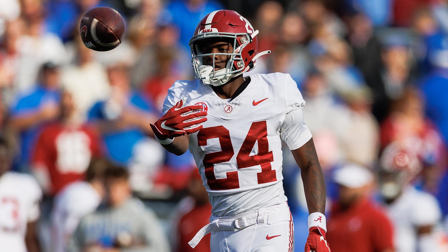 Report: Alabama WR Emmanuel Henderson Set to Visit Virginia Football
