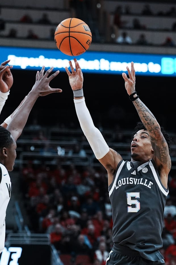 Highlights, Photos and Notes: Louisville MBB 72, Wake Forest 59