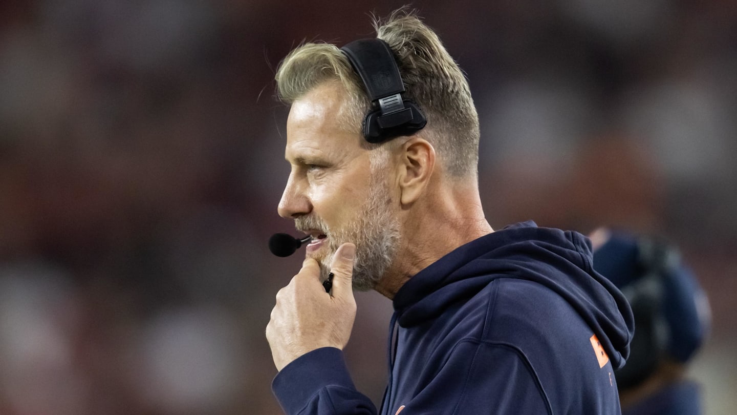 NFL World Aghast at How Bears, Matt Eberflus Handled End of Last-Second ...