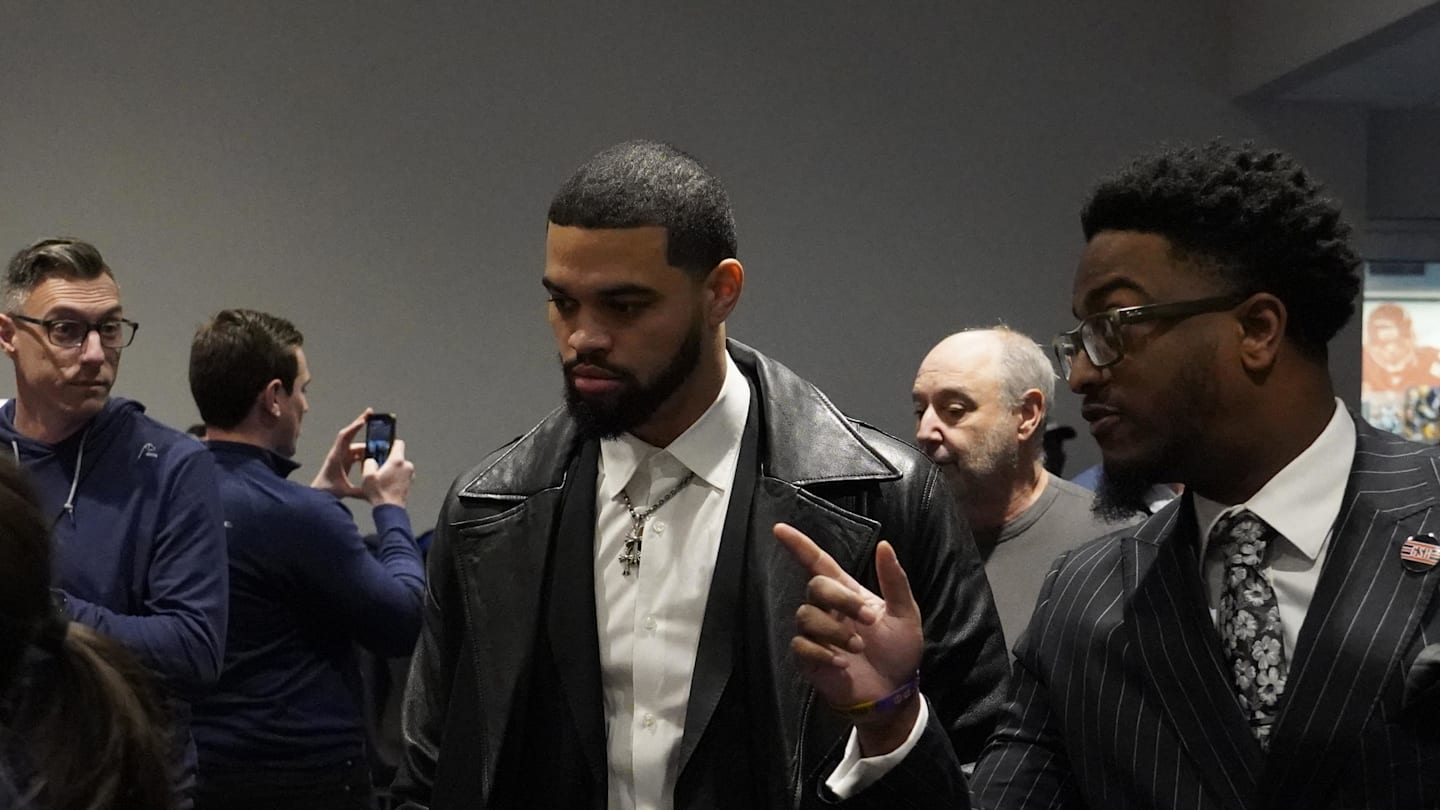 Caleb Williams Says Matt Eberflus 'Annoyed' Bears With Handling of Hail Mary Loss