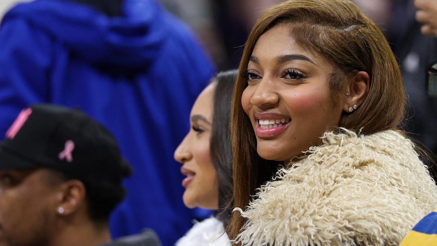 WNBA star Angel Reese flaunts 'pink' private jet to match her Barbie ...