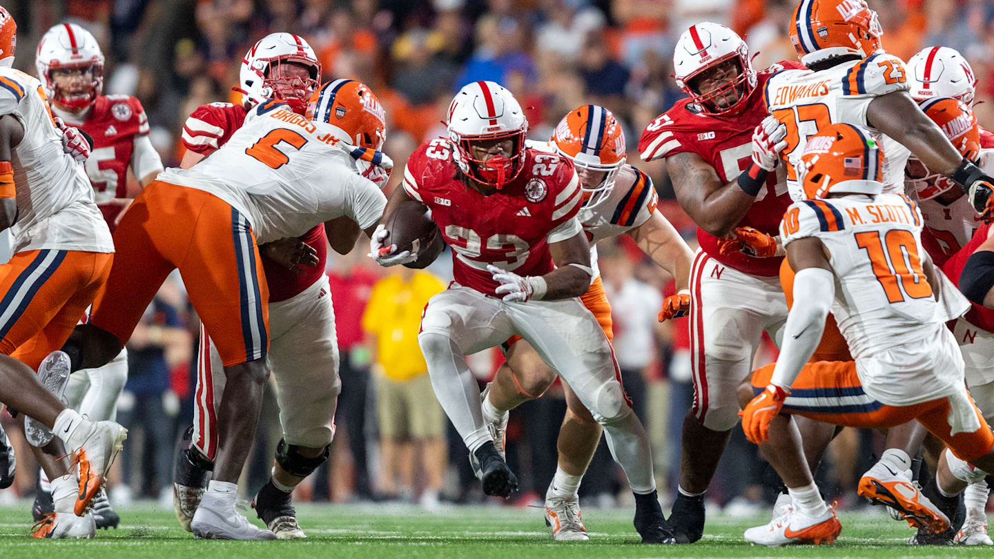 LOOK: Nebraska Football Falls to Illinois in Overtime