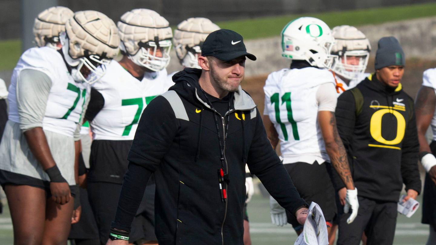 Oregon Ducks Football Recruiting: 2026 Five-Star Tight End Lists Top Six