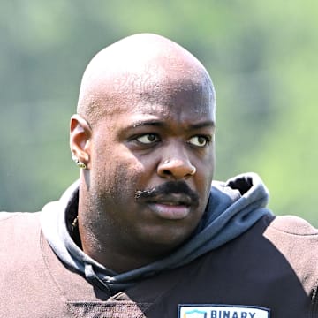 Detroit Lions release OL Dan Skipper