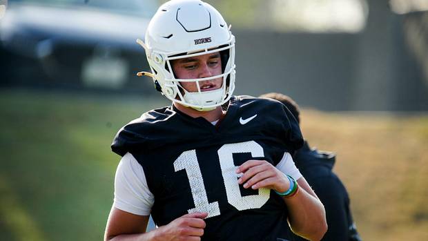 Texas Longhorns QB Arch Manning to Skip 2026 NFL Draft? Expert Weighs In