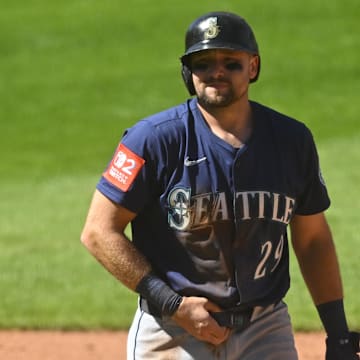 Seattle Mariners Go Viral For Meeting with Run DMC Member - Fastball