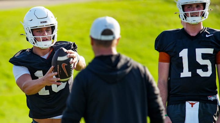 Texas Longhorns Gravitating Toward 'Unique' Arch Manning in Spring Practice