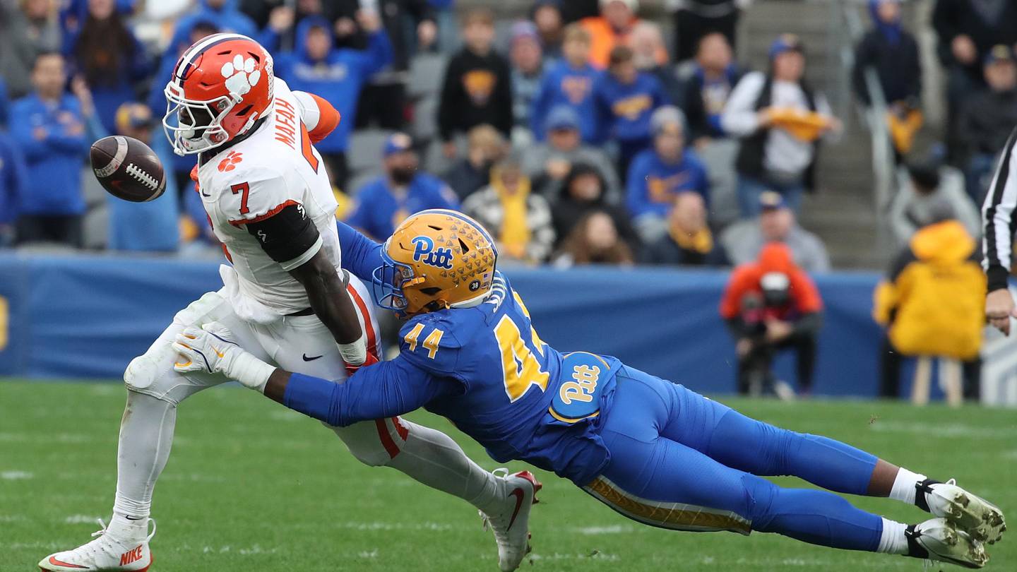 Pitt Panthers Starting DL Duo Returning in 2025