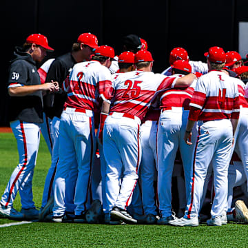 Louisville TE Mark Redman Signs UDFA Deal with Rams