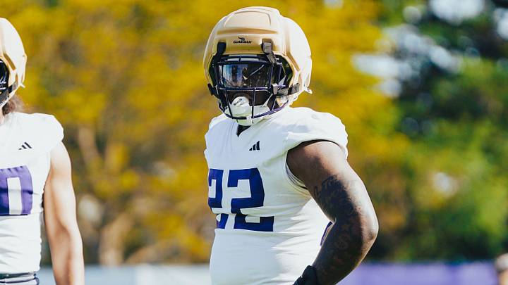 Husky Roster Review: Epperson Was No Stranger to New Coach