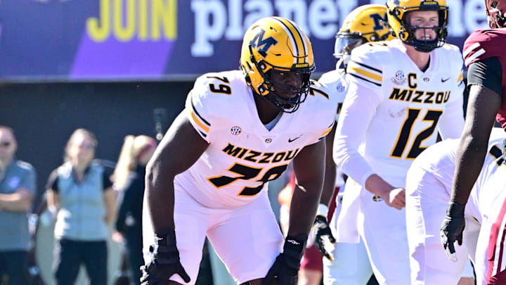 49ers Select Prominent Offensive Tackle in Latest Mock Draft