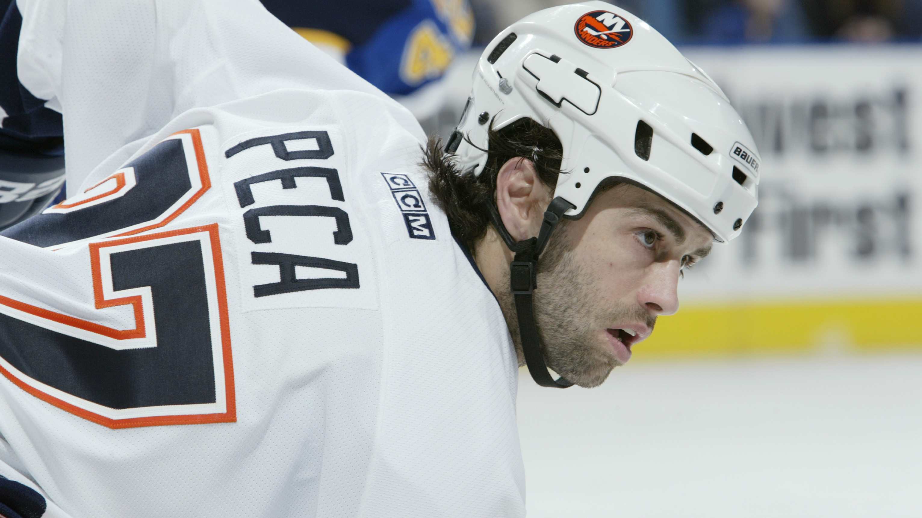 Former NY Islanders captain Michael Peca to join Peter Laviolette's ...