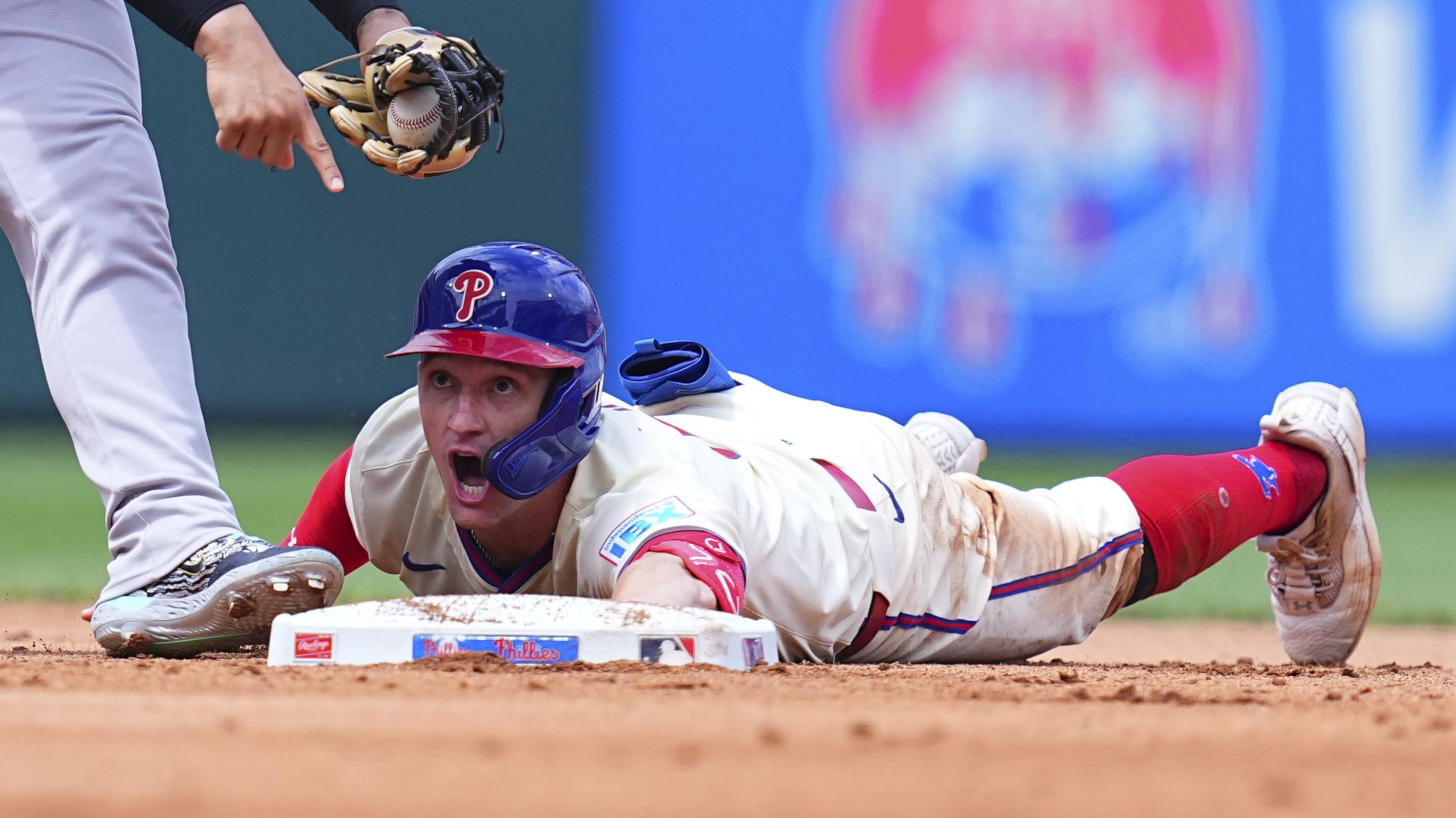 Austin Hays’ positive injury update isn’t as good as it sounds