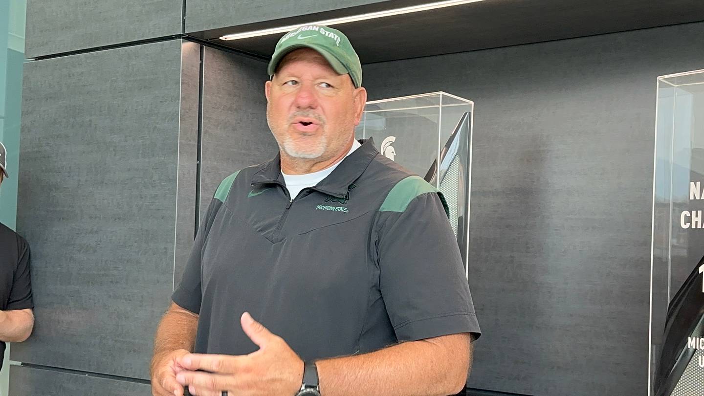 Nothing guaranteed for Michigan State O-line coach Jim Michalczik's group