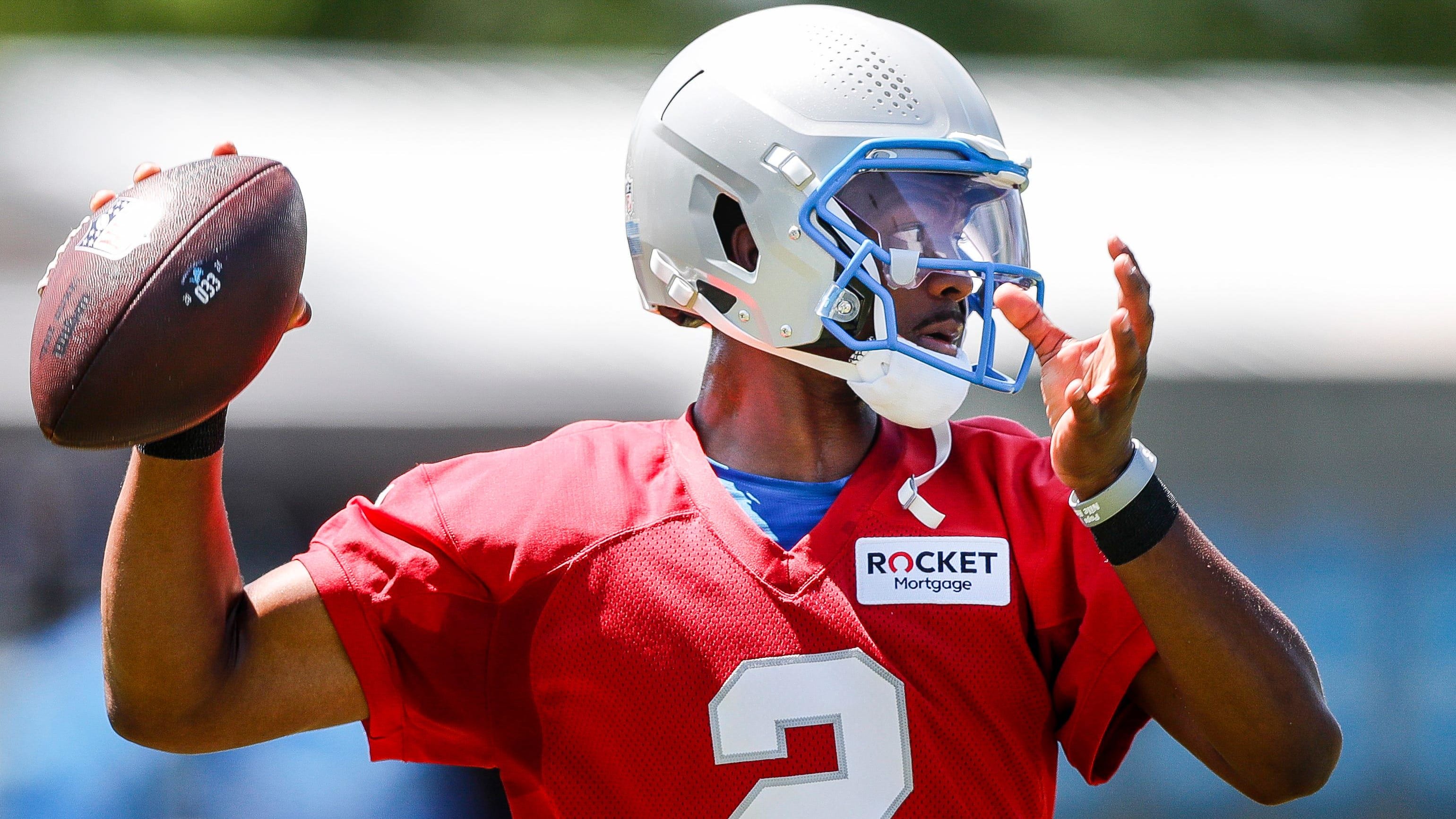 Finger injury is apparently still a thing for Lions quarterback Hendon ...