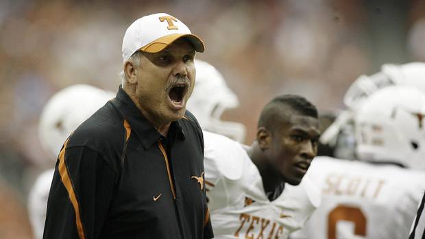 Texas Longhorns Legend Michael Huff Welcomes Back Coach Duane Akina