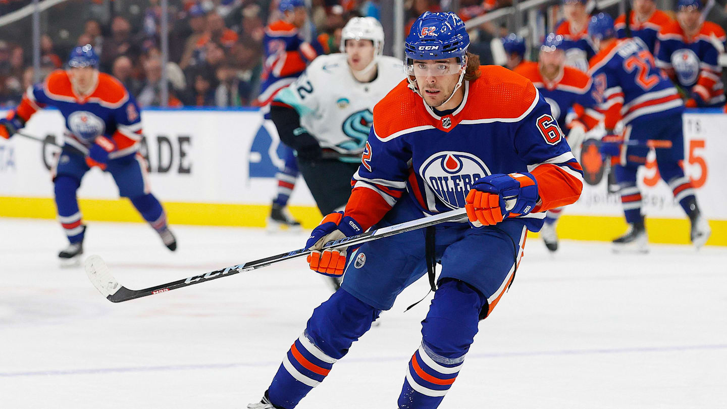Edmonton Oilers Reclaim Forward from Vegas Golden Knights Edmonton Oilers Reclaim Forward from Vegas Golden Knights