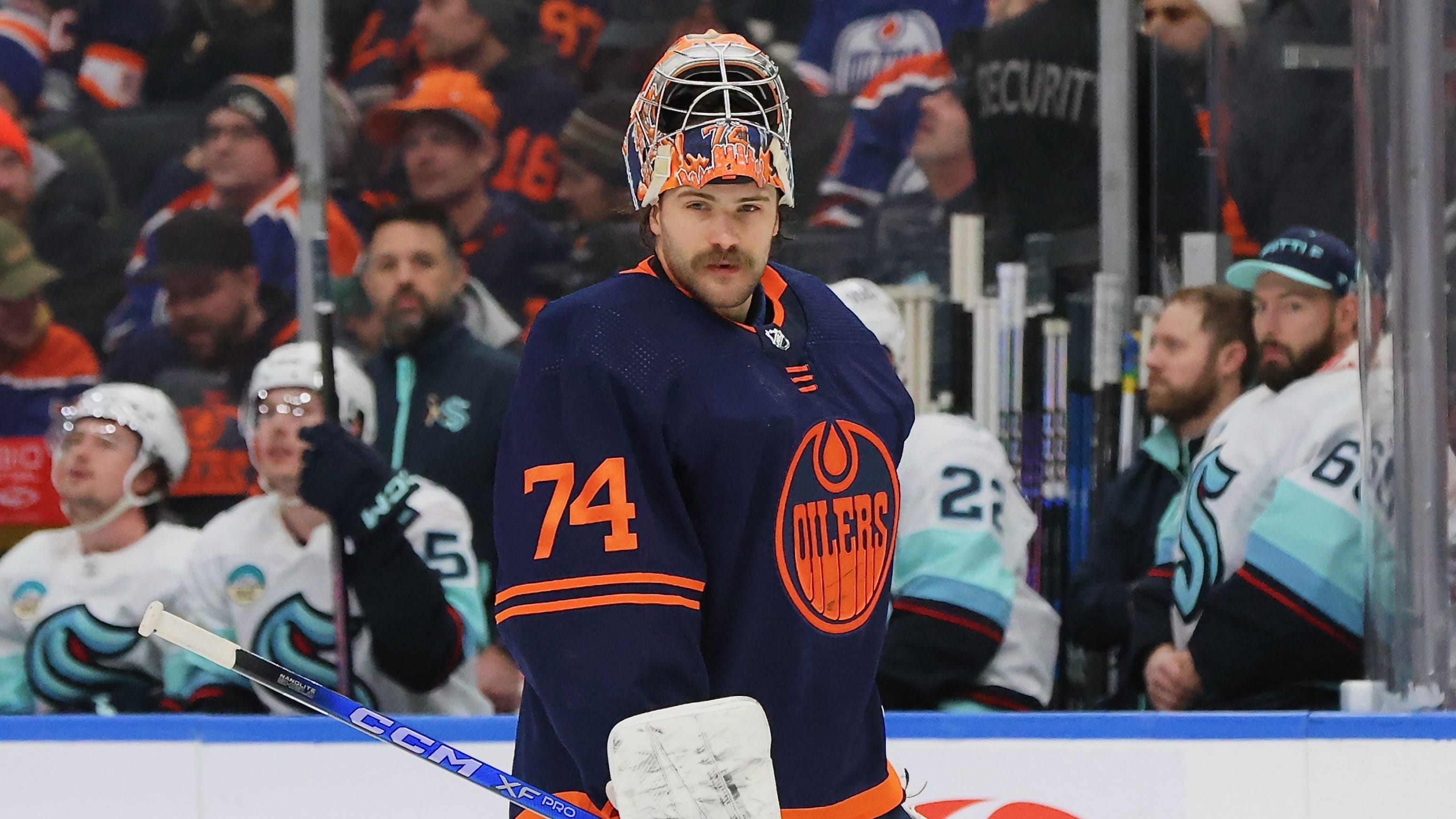 Oilers' Stuart Skinner earns Second Star of the Month after sensational ...