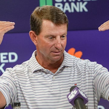 BREAKING: 4-star DL Keshawn Stancil Commits to Clemson