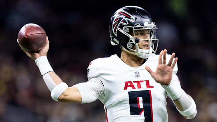 Former Atlanta Falcons QB Signed to Minnesota Vikings 53-Man Roster