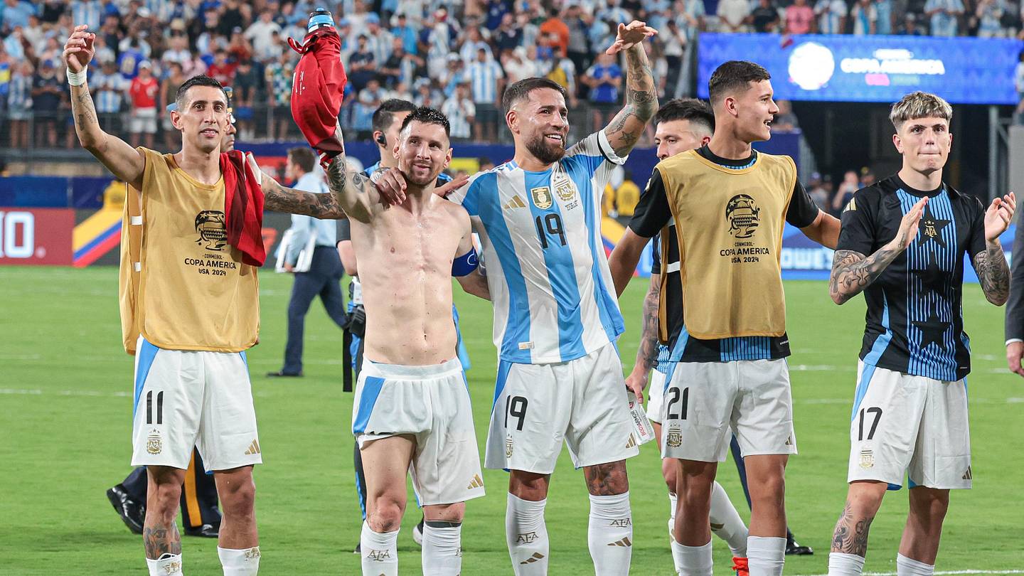 Argentina Trolled Drake With Three-Word Message After Copa América Win ...
