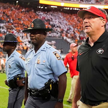 Former Georgia Football Head Coach Presented with Prestigious Award
