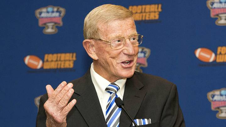 College football legend Lou Holtz revisits rivalry with Big Ten coach