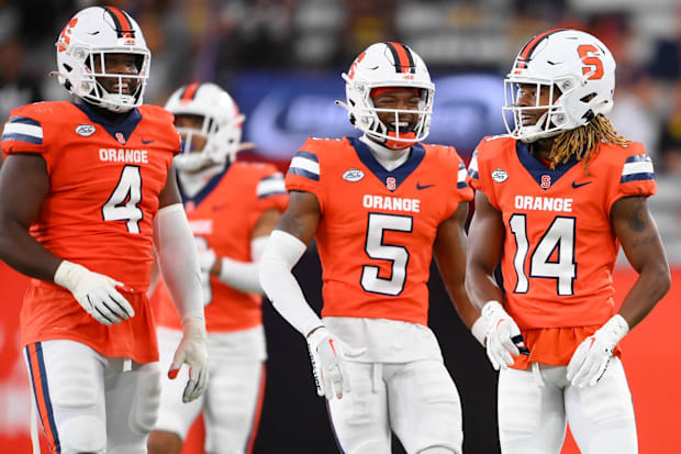 3 Dallas Cowboys rookies who could steal a roster spot during training camp