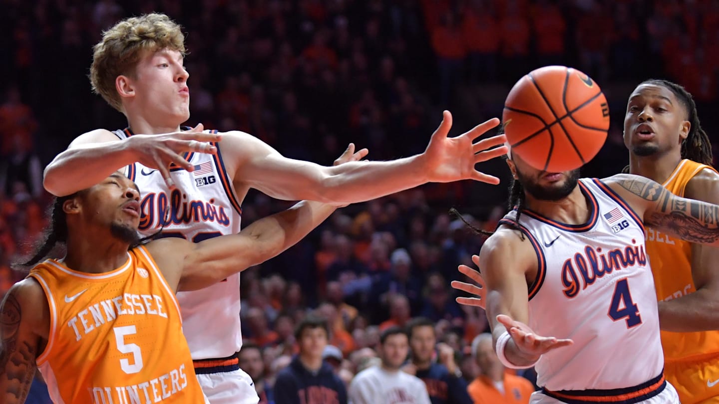 Illinois Basketball Muscles Up But Falls Short in Loss to No. 1 Tennessee