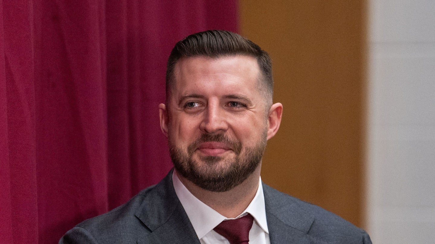 FSU Basketball’s Luke Loucks continues to win over fans with latest hire