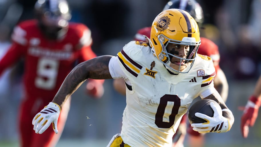 Chiefs Get Mahomes a Top Target in Latest Mock Draft | Yardbarker