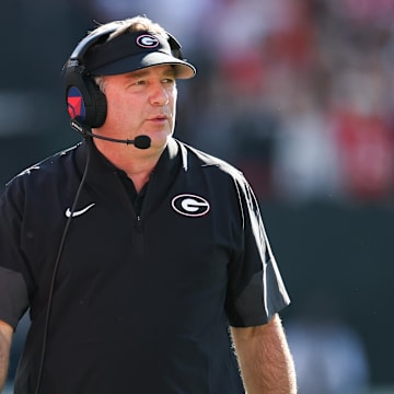 SEC quarterback flexes NIL money in viral video following mid-season benching