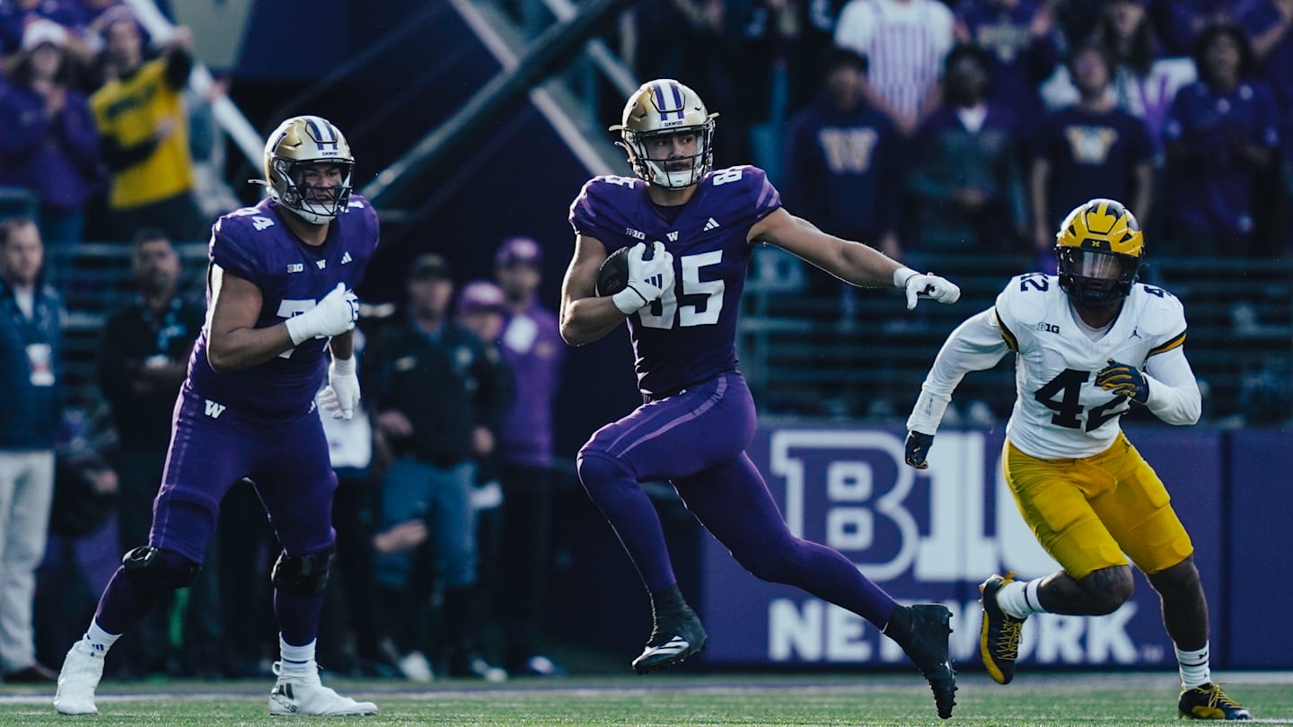 At Least Half-Dozen Ex-Huskies Agree to NFL Free-Agent Deals