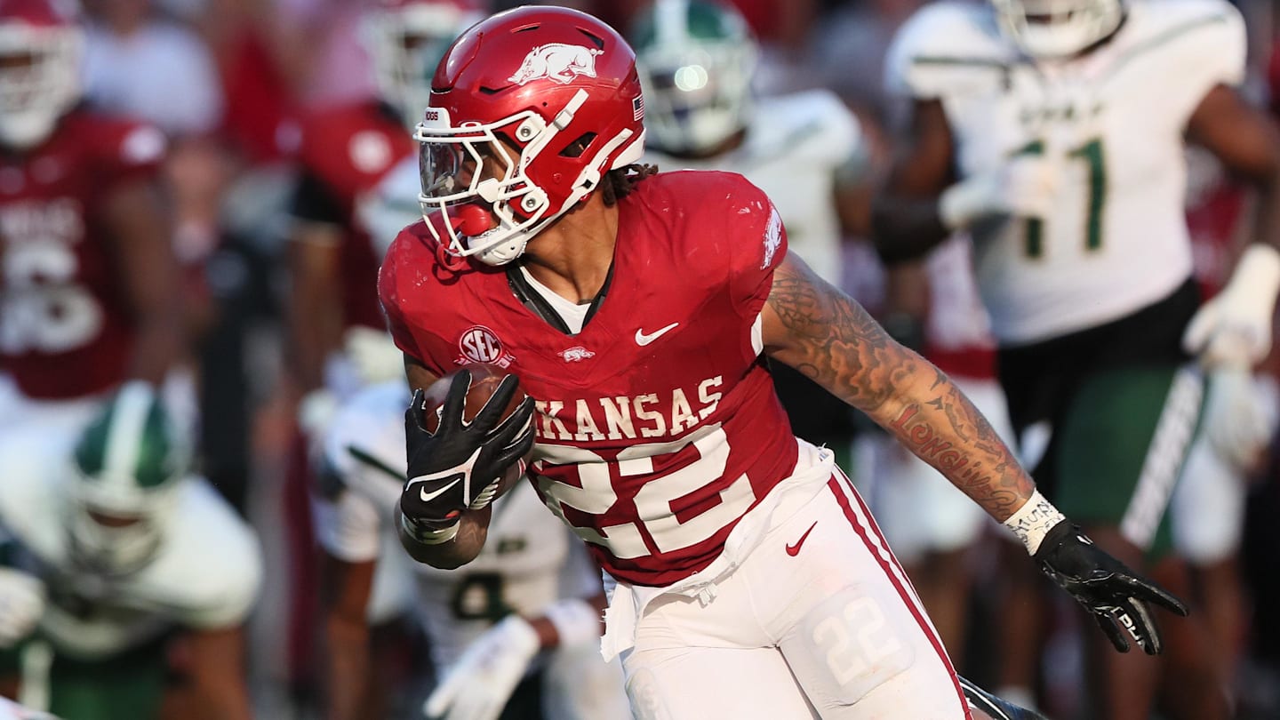 Arkansas jackpot rushing attack keeping season afloat
