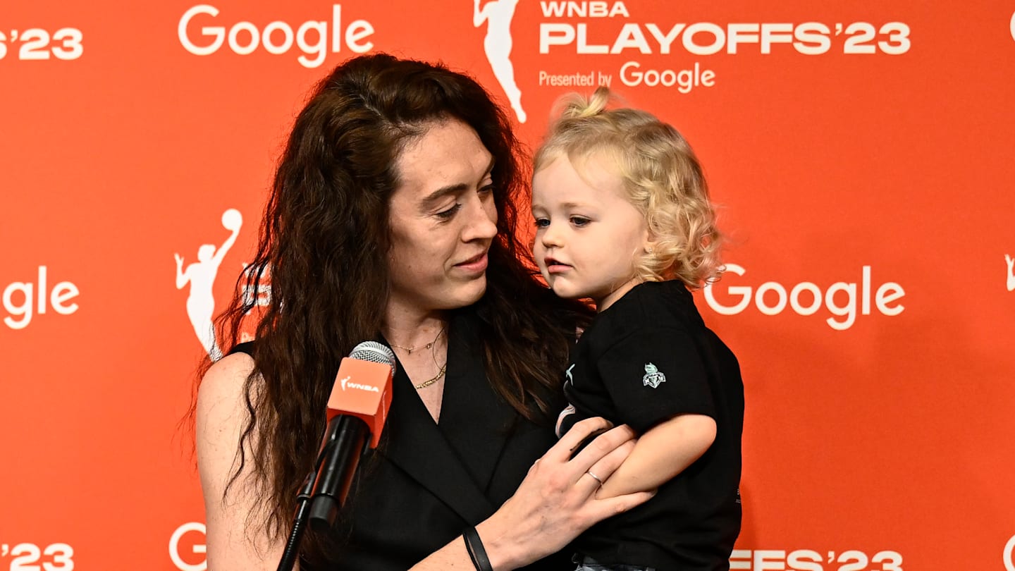 The Voicemail Breanna Stewart’s Daughter Left Her Before the Olympics ...