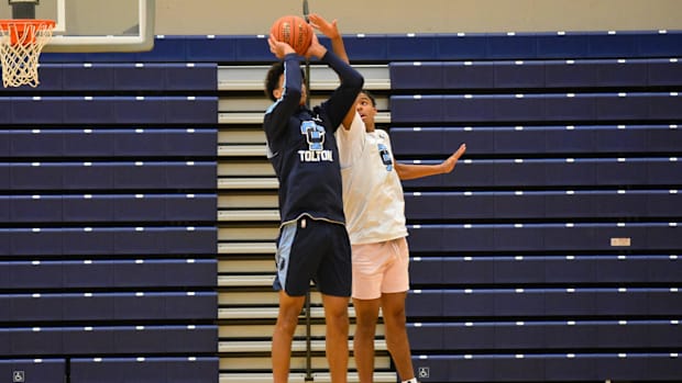 Brother of Former Mizzou Star Commits to Tigers in Transfer Portal