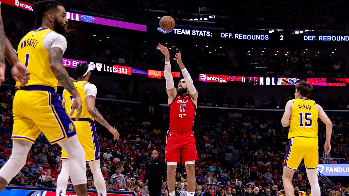 Lakers News: Lakers Reportedly Eyeing Two Big Men In Potential Roster ...