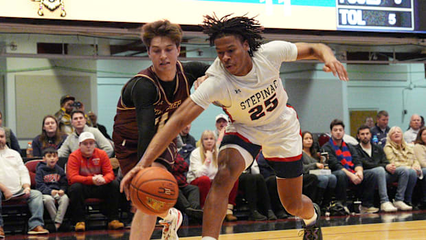 2026 Four-Star Guard Puts Texas Longhorns in Top Eight, Sets Visit