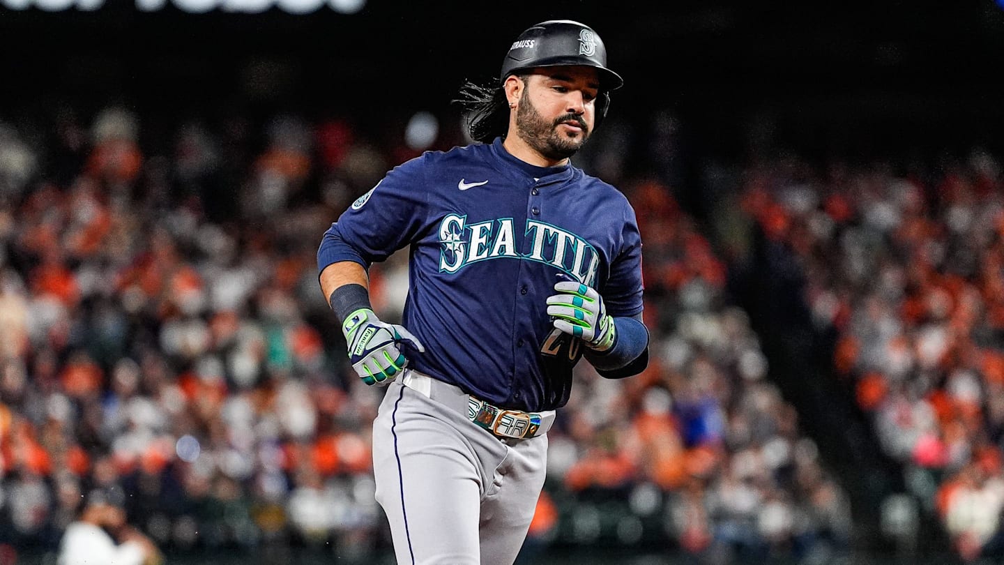 Pittsburgh Pirates Named Fit for Mariners Third Baseman