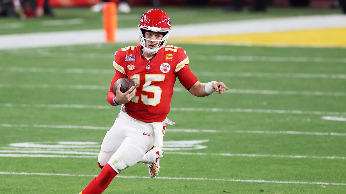 The 10 best quarterbacks in the history of the Kansas City Chiefs