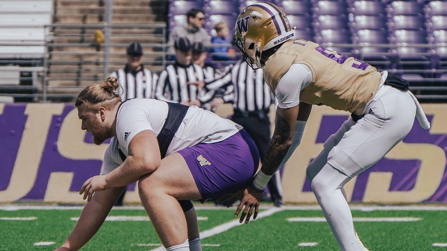 UW Offensive Line Down to Bare Bones for Seventh Spring Practice