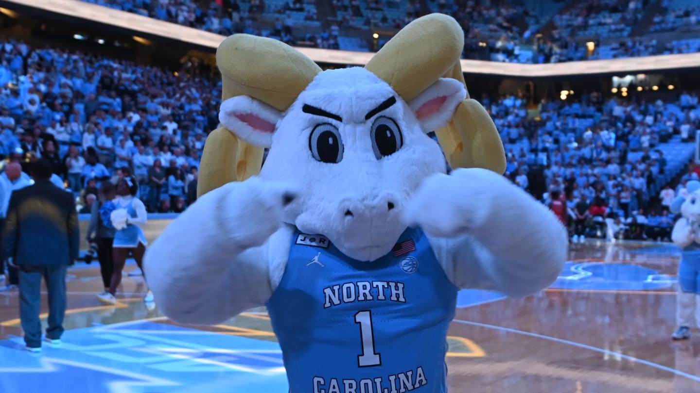 UNC Basketball Coaches Dial Up Dual-Sport Sensation