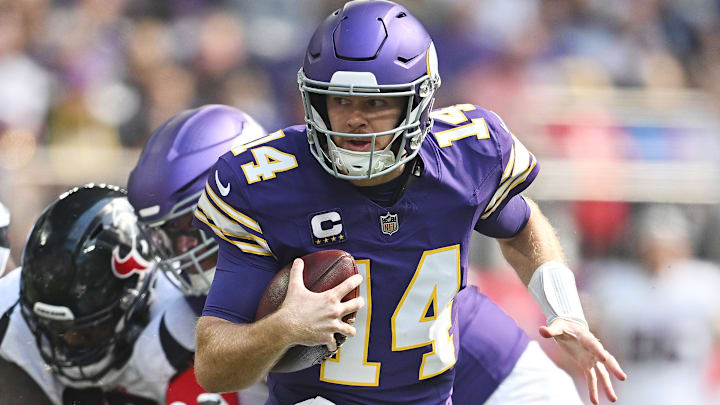 Vikings escape disaster with Sam Darnold injury update on Monday