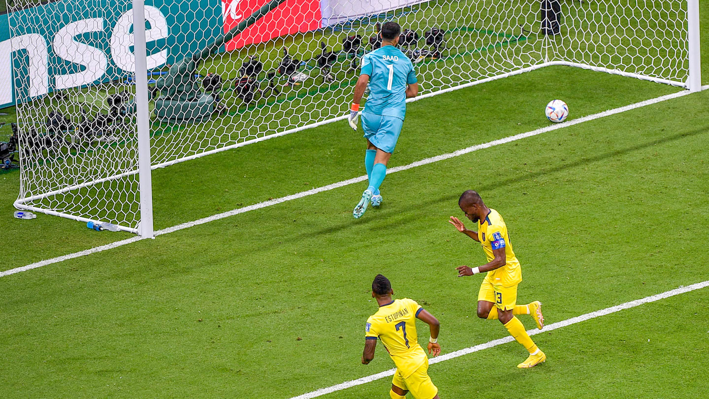 Un Qatar senza grinta perde 2-0 all'esordio: Valencia trascina l'Ecuador