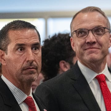 Report: Wisconsin Badgers athletic director nets bigger bonus than all ...